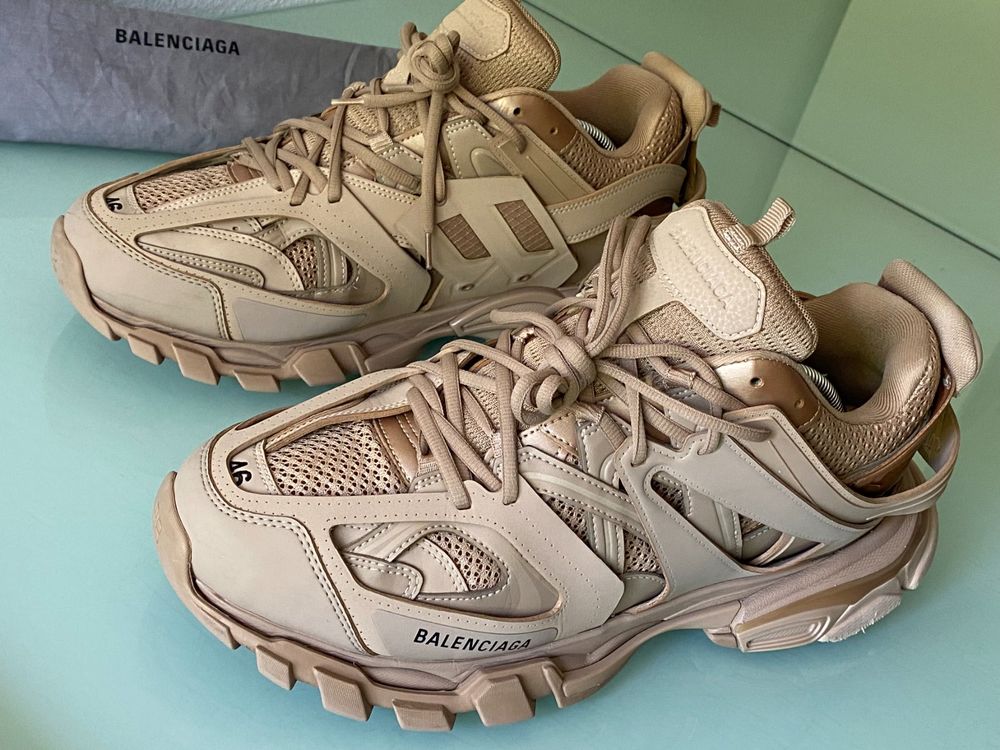BALENCIAGA Track Runner Sandy Bronz Leder Low Top Sneaker 46 (Gebraucht) in für CHF 365 – mit ...