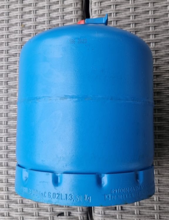 Campingaz Gasflasche R907 Neue gefüllt & plombiert 6 Liter (Neu und ...