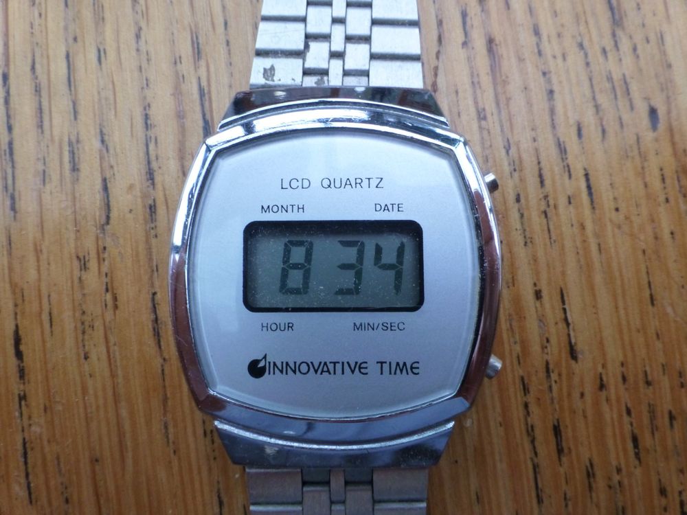 Vintage Digitaluhr LCD Quarz Innovative Time läuft | Kaufen auf Ricardo