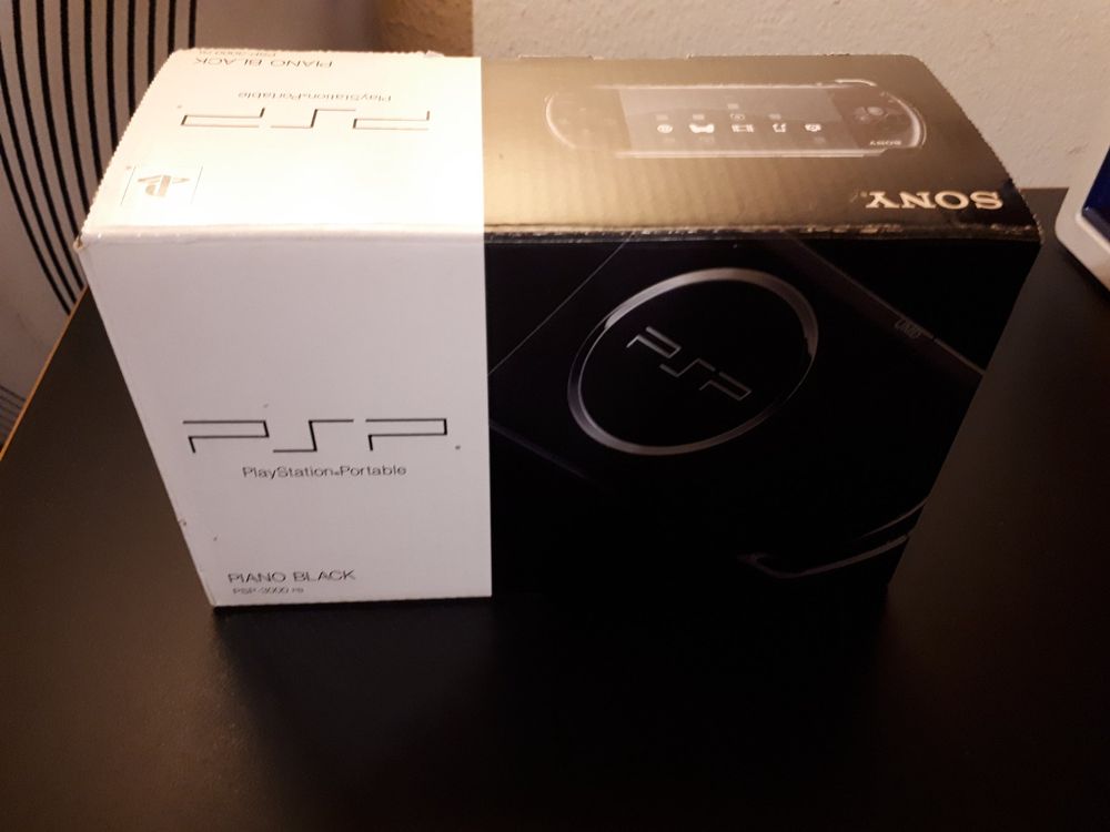 Sony PSP - Konsole 3004 - Schwarz - OVP - Japan Version (Gebraucht) in ...