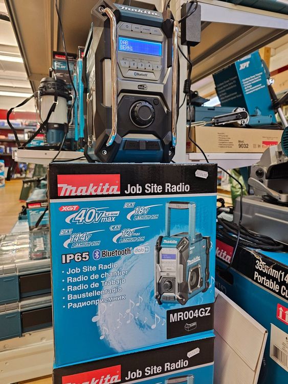 Makita Baustellenradio DAB+ MR004GZ (Neu und originalverpackt) in Koppigen für CHF 135 – mit ...