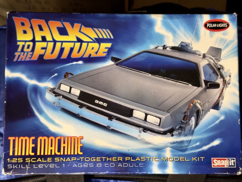 Back to the Future Time Machine Plastic Model Kit 1:25 Paint (Gebraucht ...