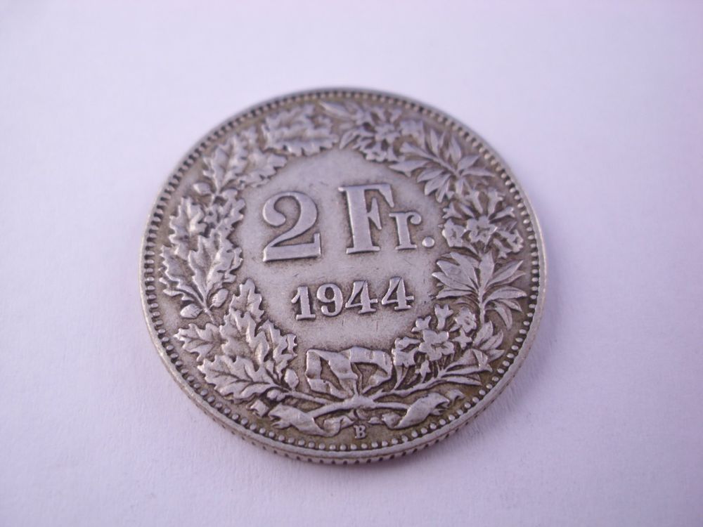 2 Franken 1944 (Gebraucht) in Birsfelden für CHF 5.1 – mit Lieferung auf Ricardo kaufen