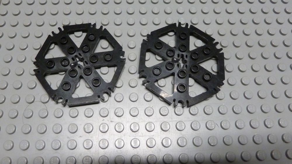 Lego Technic - Black Technic Plate 6 x 6 (64566) (Gebraucht) in ...