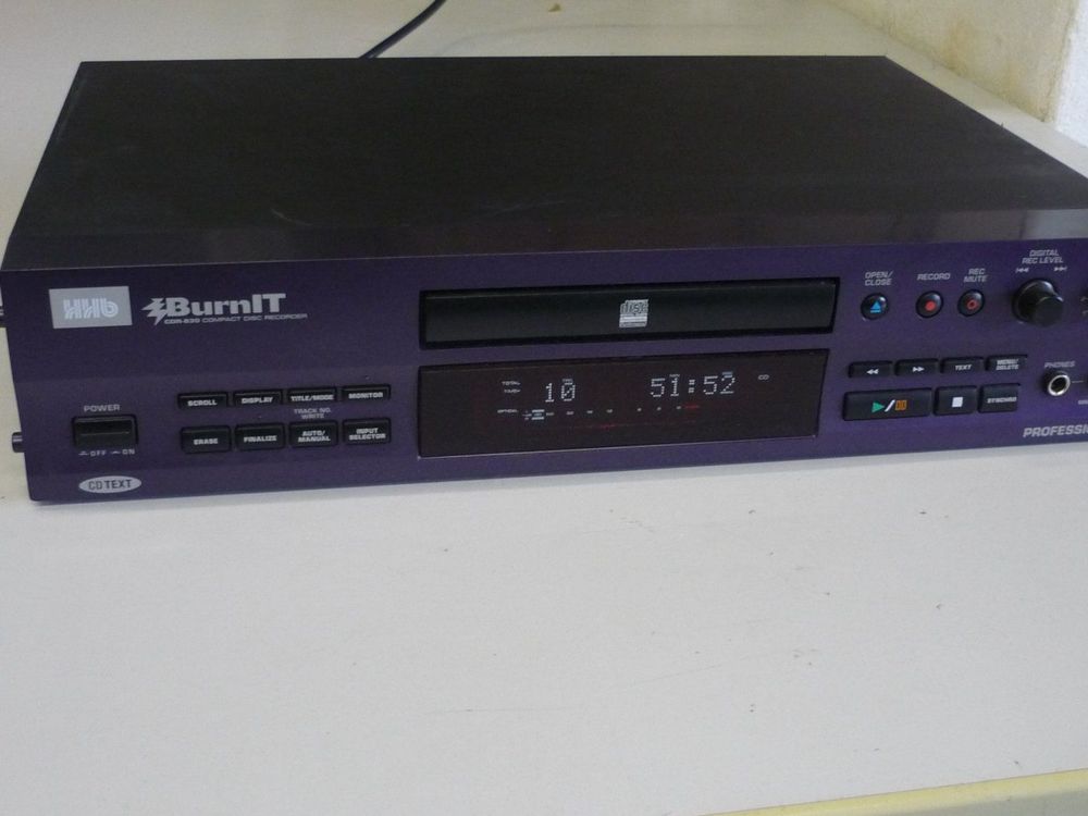 HHB BurnIT Plus CDR-830 professioneller CD-Player + Record (Gebraucht ...