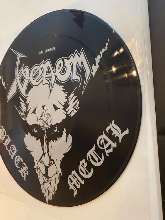 Venom –Black Metal 1982 Picture Disc NWOBHM RAR original (Gebraucht) in ...