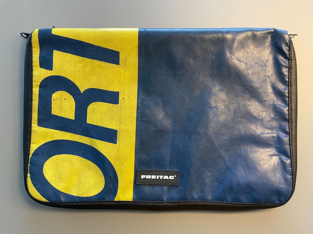 FREITAG Laptop-Tasche 17“ (Gebraucht) in Wohlen AG für CHF 50 – mit ...
