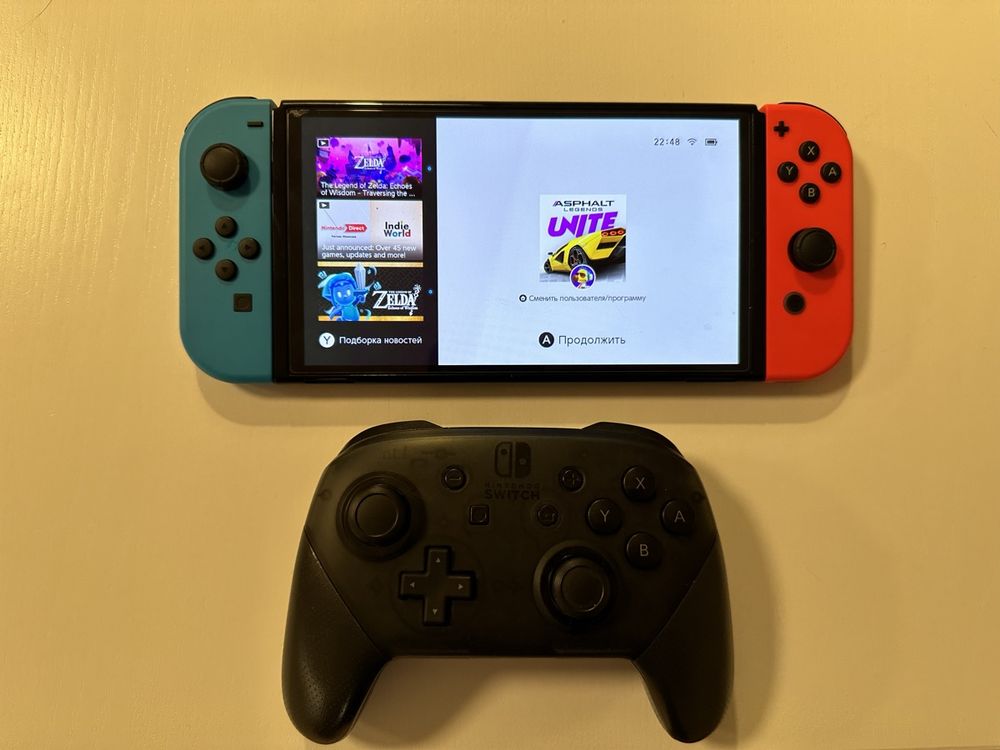 Nintendo Switch Oled + Nintendo Pro Controller + extras | Kaufen auf ...