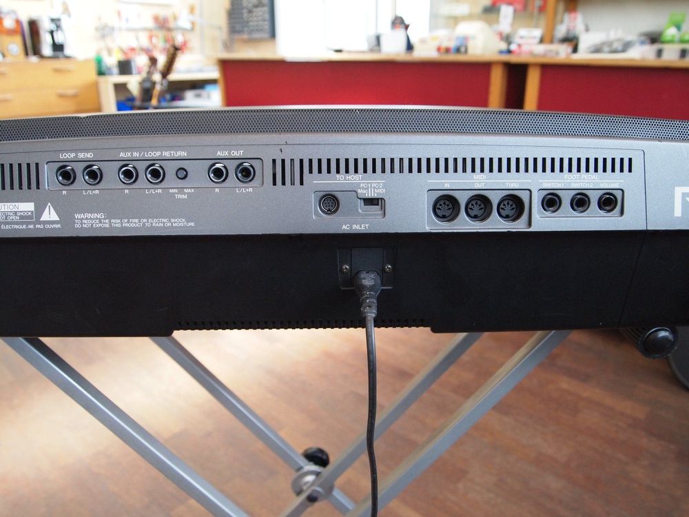 Yamaha PSR 8000 mit Stativ (Gebraucht) in Zofingen für CHF 155 – nur ...
