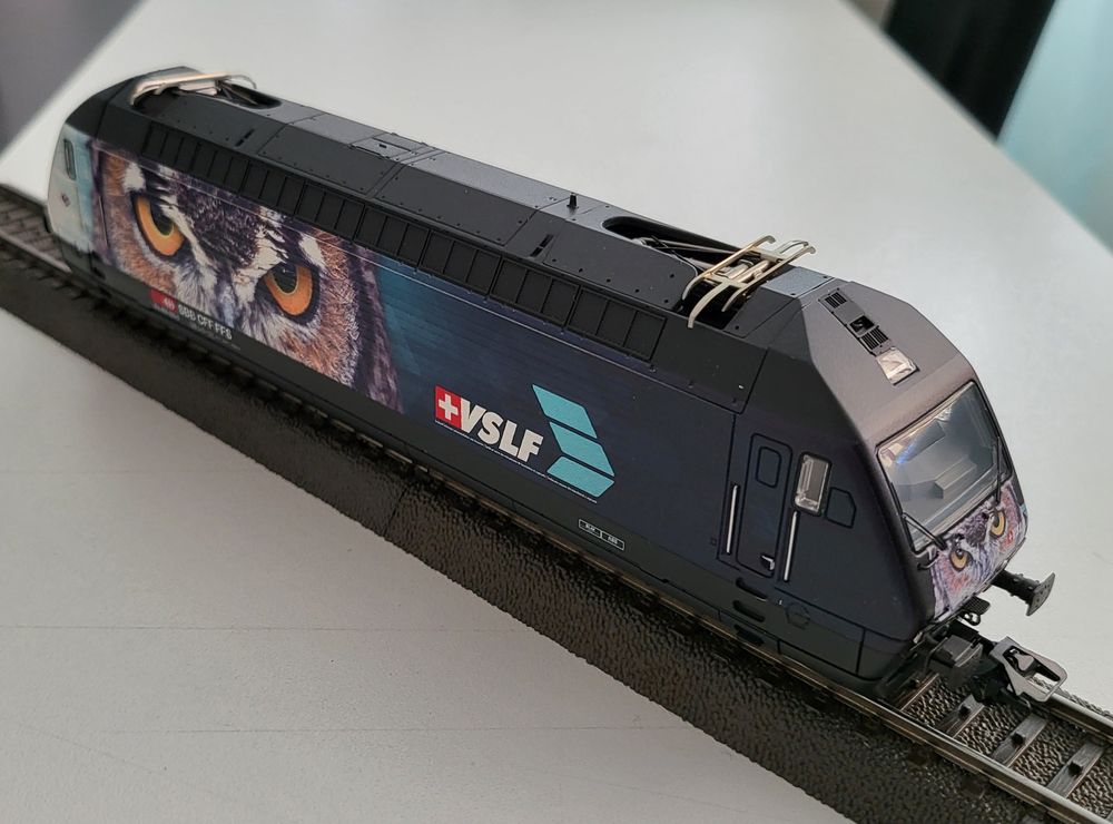 Märklin 37467 Re 460 VSLF Lok Mfx/Sound Neuwertig (Neu (gemäss ...