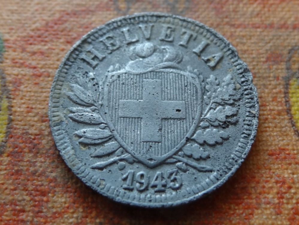 2 Rp. 1943 (Gebraucht) in Romanel-sur-Lausanne für CHF 2.2 – mit Lieferung auf Ricardo kaufen