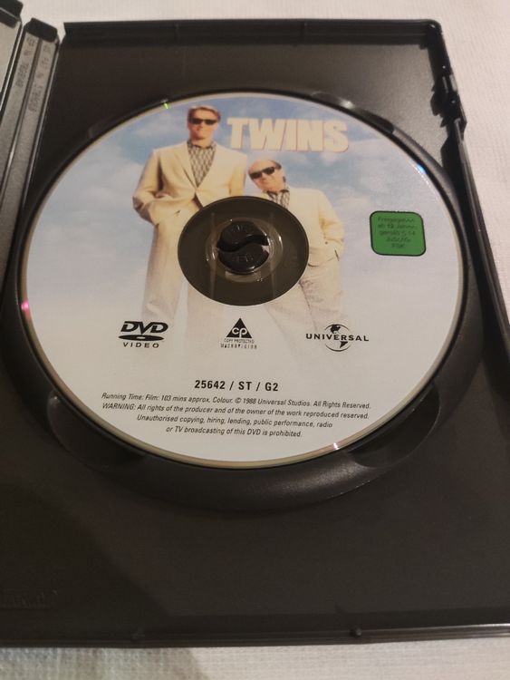 Zwillinge - Twins mit Arnold Schwarzenegger und Danny DeVito | Kaufen ...