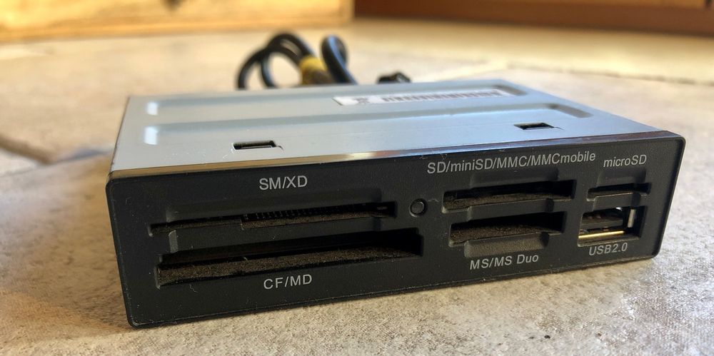 Multi Card Reader / Writer - USB, SD MMC, Sony PRO, CF, SM (Gebraucht ...