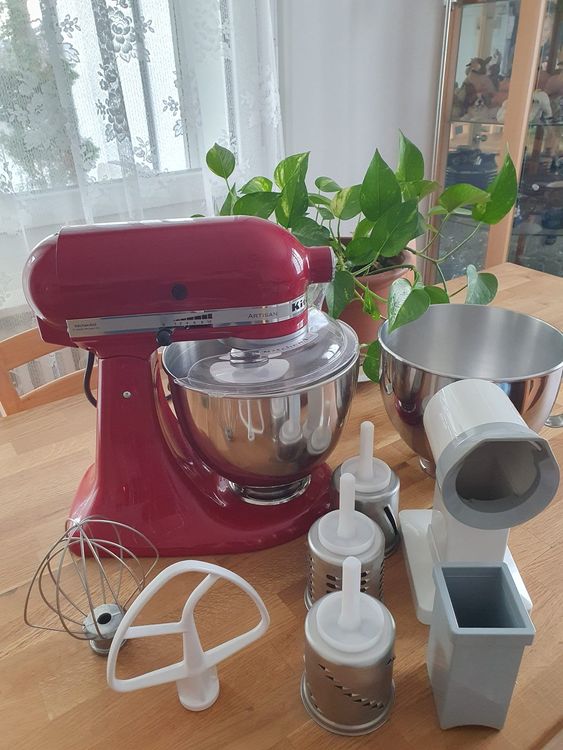KitchenAid Artisan 5KSM150, Empire Red, inkl.Zubehör | Kaufen auf Ricardo