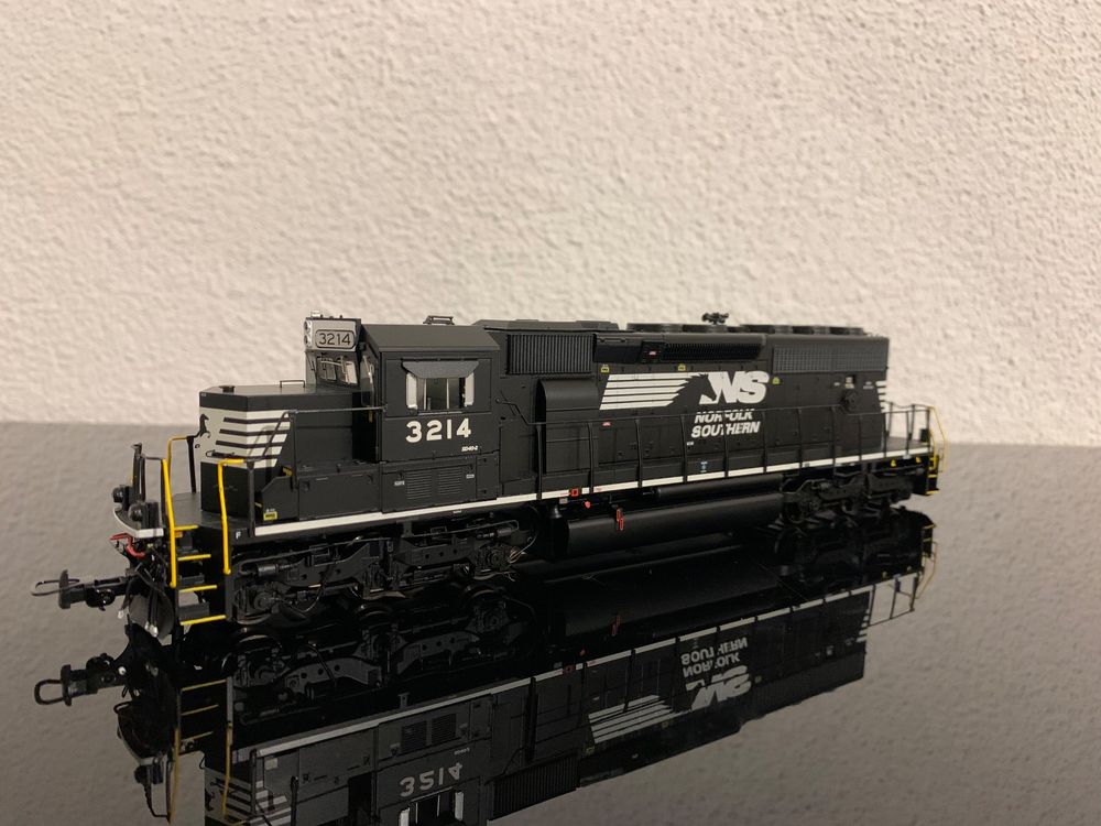 ESU NS EMD SD40-2 (Neu und originalverpackt) in für CHF 365 – mit Lieferung auf Ricardo kaufen