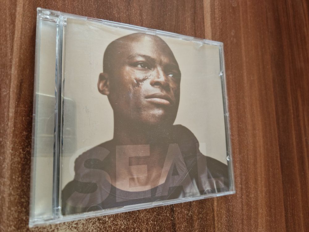 Seal - IV | Kaufen auf Ricardo