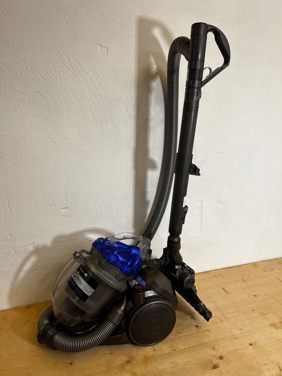 Dyson Staubsauger DC 29 (Gebraucht) in Wildegg für CHF 80 – nur ...