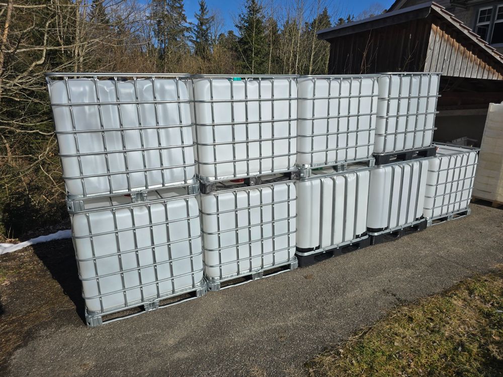 gebrauchter IBC Container bzw. Wassertank 1000l ab 100.- (Gebraucht) in ...