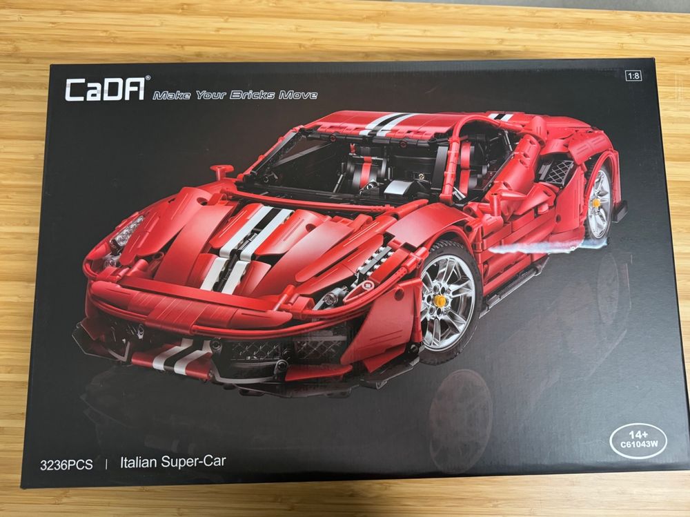 C61043W CaDA MASTER Italian Super Car rot 1:8 (Neu und originalverpackt ...