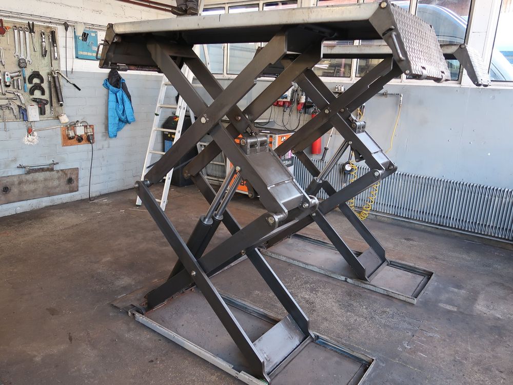 Scherenlift / Scherenhebebühne | Kaufen auf Ricardo