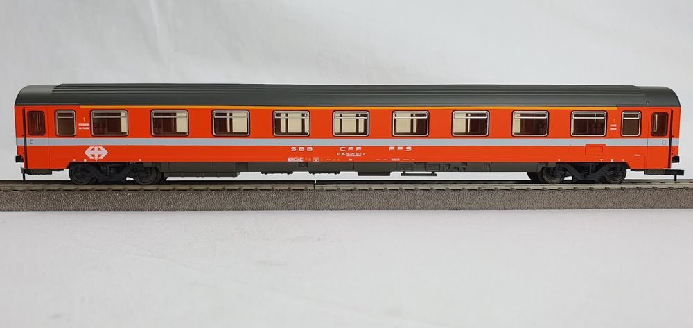 Roco 54236D SBB Am 19 Eurofima-Schnellzugwagen 1.Kl. AC,OVP | Kaufen auf Ricardo