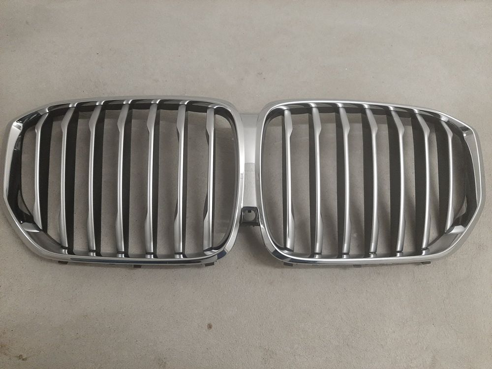 BMW X5 G05 Grill Front 51138096590 | Kaufen auf Ricardo