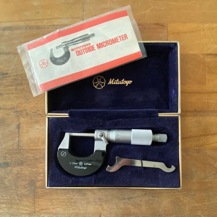 Mikrometer Spezialwerkzeug (Neu und originalverpackt) in Zumikon für ...