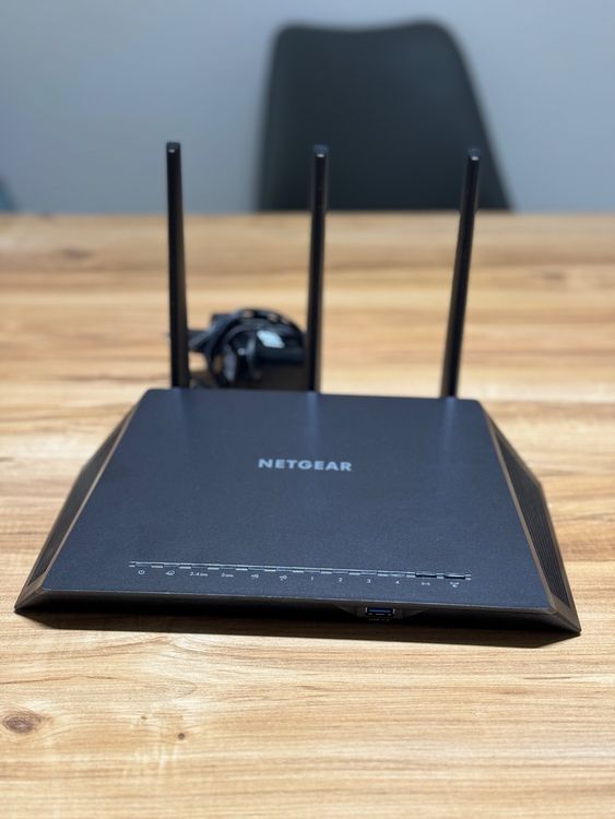 Neuwertiger NetGear R7000P-100PES Nighthawk AC2300;Dual-Band (Neu ...