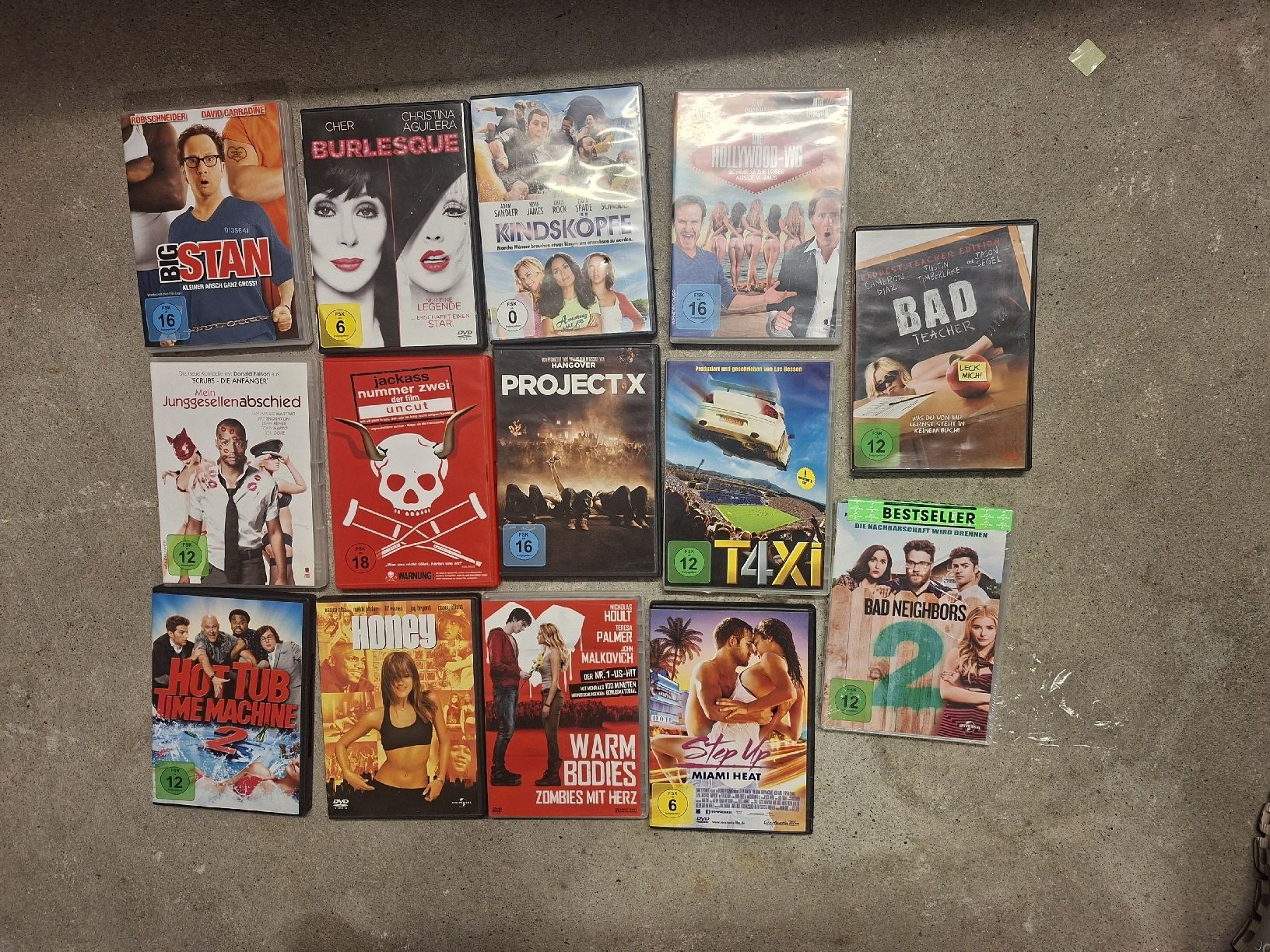 DVD Packet 1 Komödien usw (Gebraucht) in Oberegg für CHF 5 – mit ...
