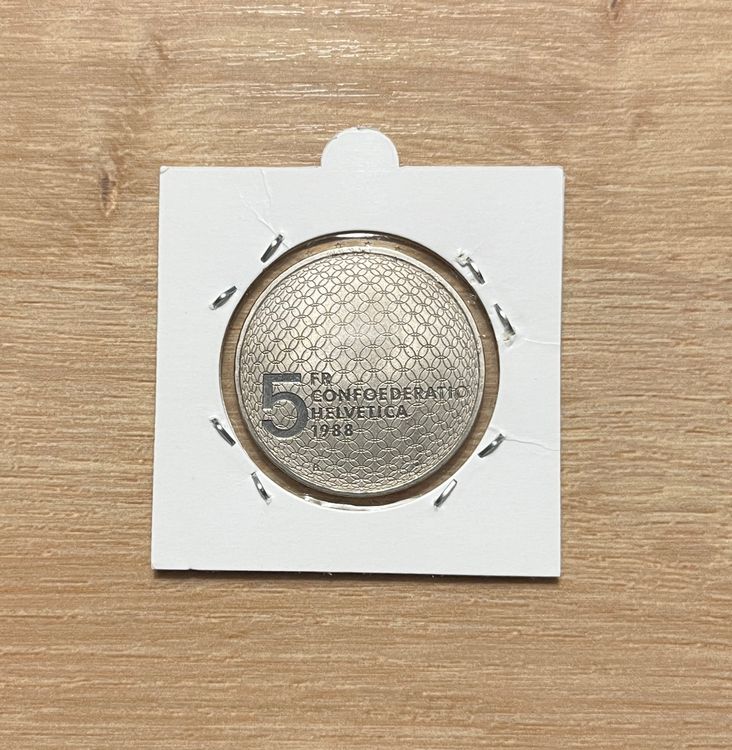 Gedenkmünze 5FR. - 1988 (Neu (gemäss Beschreibung)) in Lengnau AG für CHF 5 – mit Lieferung auf ...