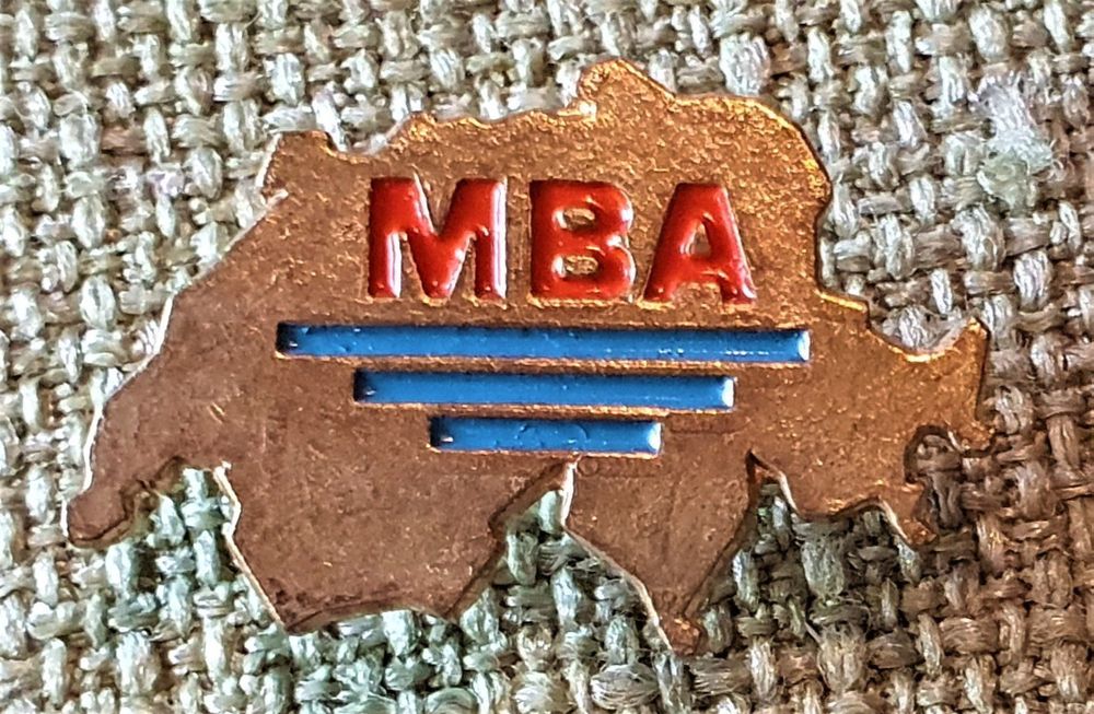 J355 - Pin Schweiz MBA | Kaufen auf Ricardo