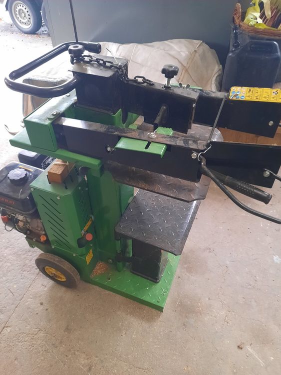 Brennholzspalter 11 Tone HSP11-1300N mit Benzinmotor AGRARO (Gebraucht ...