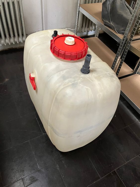 Wassertank 200 Liter | Kaufen auf Ricardo