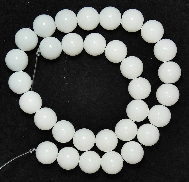 1 Strang echte schneeweisse Jade Perlen 12 mm (Neu (gemäss Beschreibung ...