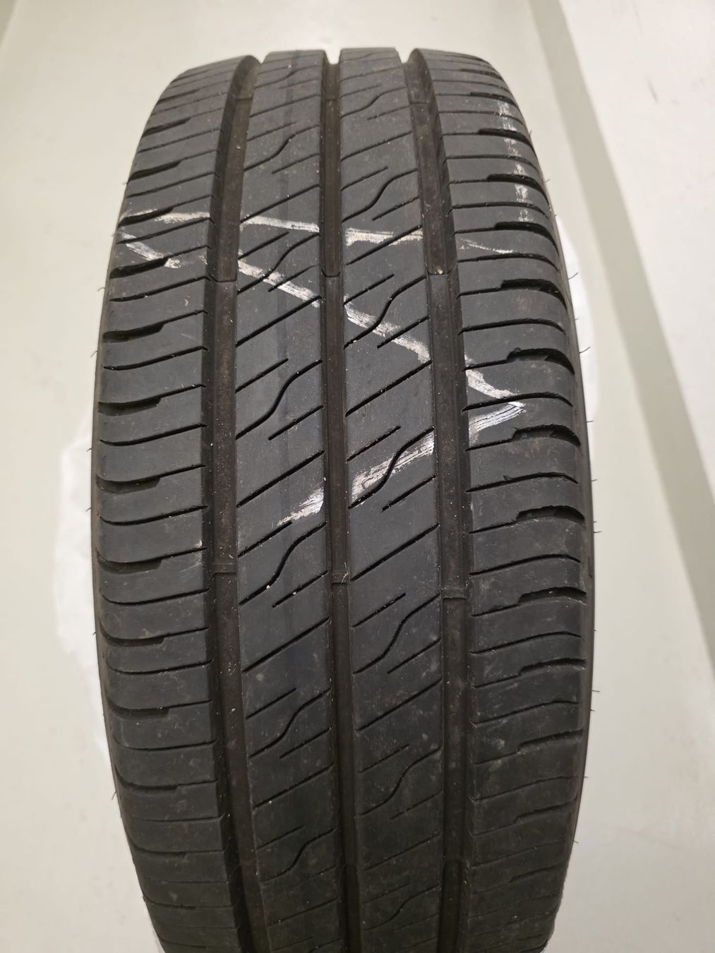 Goodyear Sommerreifen für Nutzfahrzeuge 215/65R16C 109/107T (Gebraucht ...