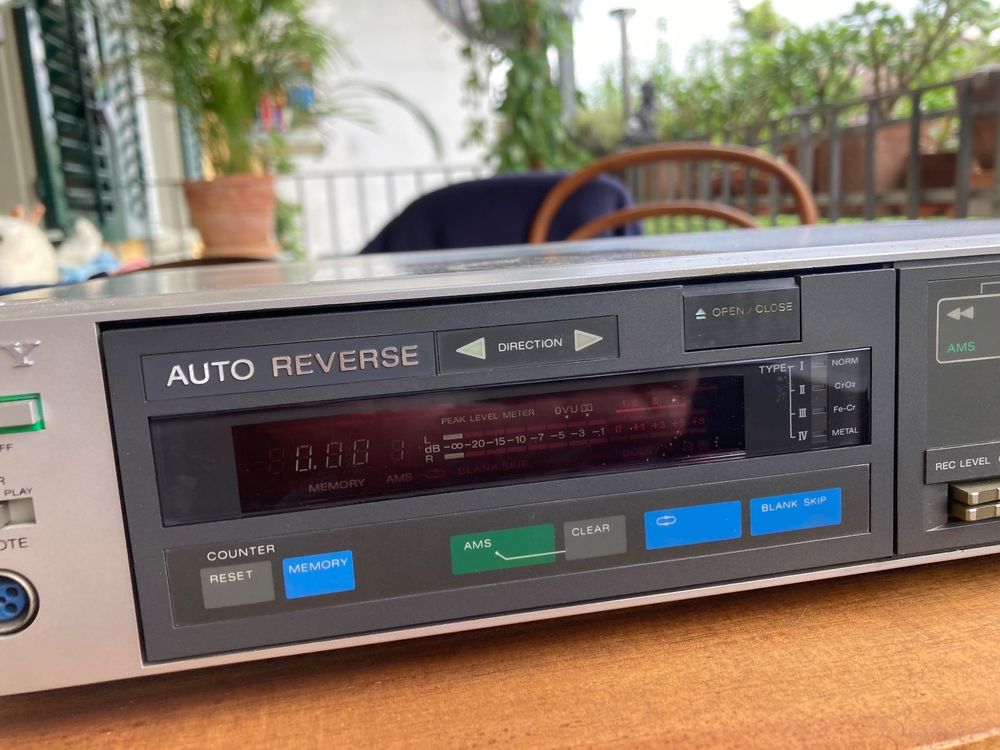 SONY TC-V7 cassette deck defective . (Defekt) in Zürich für CHF 60 – mit Lieferung auf Ricardo ...