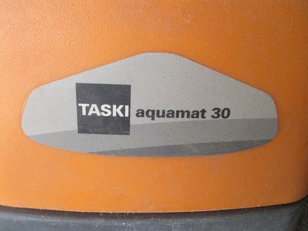 Taski Aquamat Teppichreinigungsmaschine | Kaufen auf Ricardo