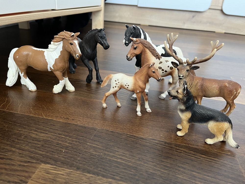Schleich Pferde / Tiere (Gebraucht) in Pfäffikon ZH für CHF 15 – mit Lieferung auf Ricardo kaufen