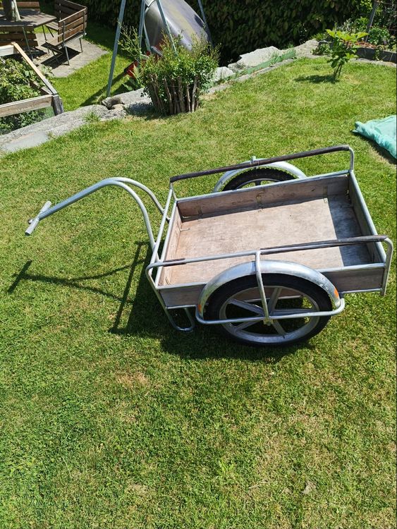 Veloanhänger (Gebraucht) in Hochfelden für CHF 140.1 – nur Abholung auf Ricardo kaufen