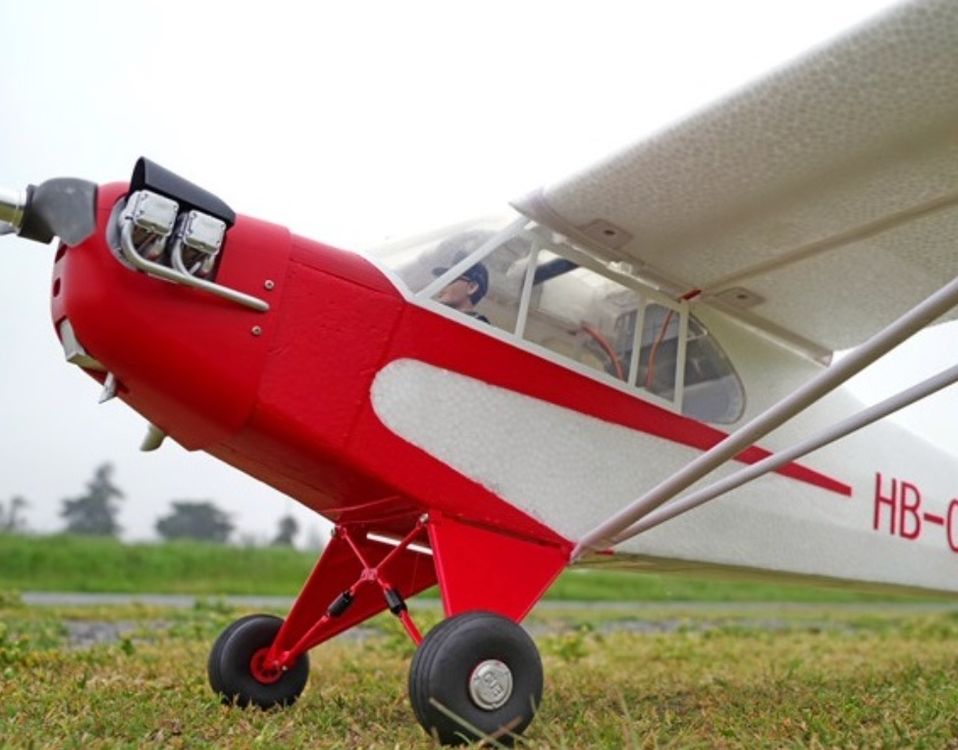 FMS Piper J3 Cub - V4, Spannweite: 1400mm, PNP-Set mit Gyro | Acheter sur Ricardo