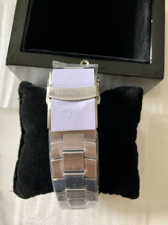 Montre Mercedes-Benz AMG Petronas F1 Team (Neu (gemäss Beschreibung)) in Chavannes-de-Bogis für ...