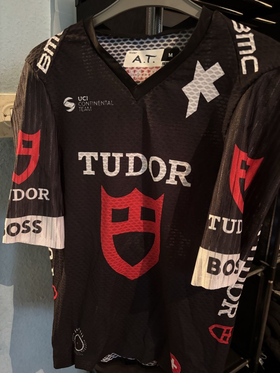 Maillot Tudor Pro Cycling (Neuf (Voir description)) à Bassecourt pour ...