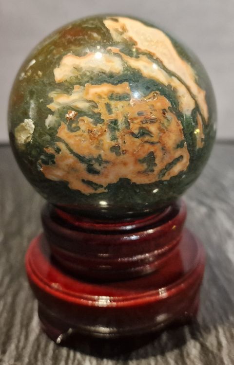 Rot-grüne Moosachatkugel 70mm 517g | Kaufen auf Ricardo