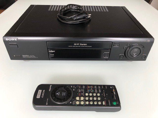 SONY VIDEO CASSETTE RECORDER SLV-E820 (Gebraucht) in Ersigen für CHF 99 – nur Abholung auf ...