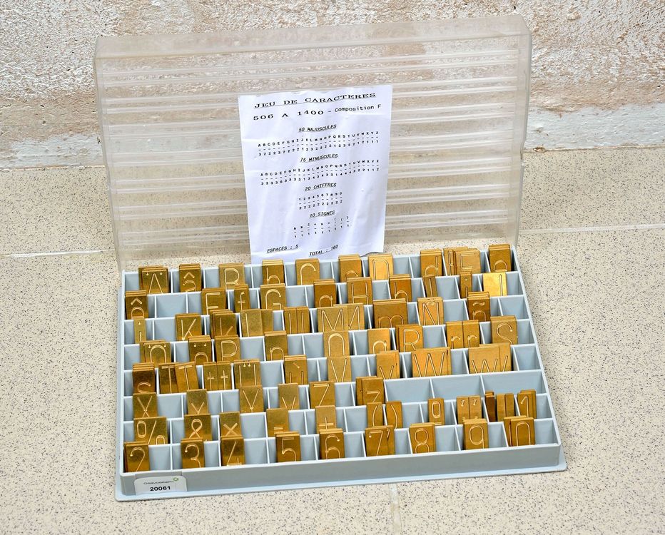 Gravograph IM3 Graviermaschine Pantograph Fräsmaschine NEU (Neu und ...