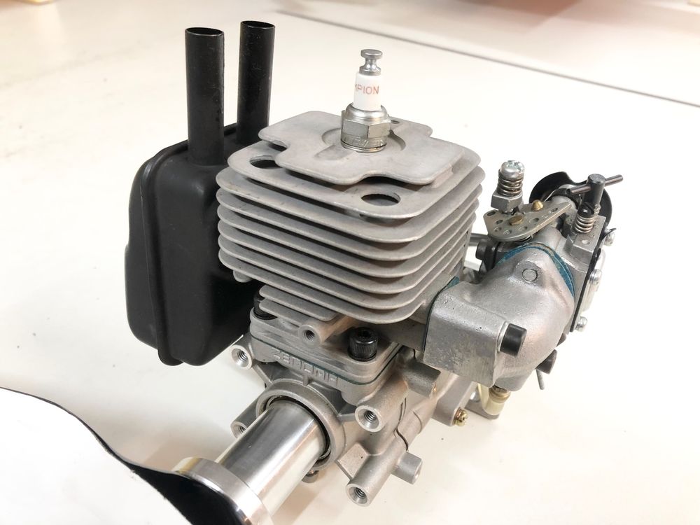 Occasion ZG 26 Motor (Neuwertig) mit Zubehör (Gebraucht) in Kestenholz ...