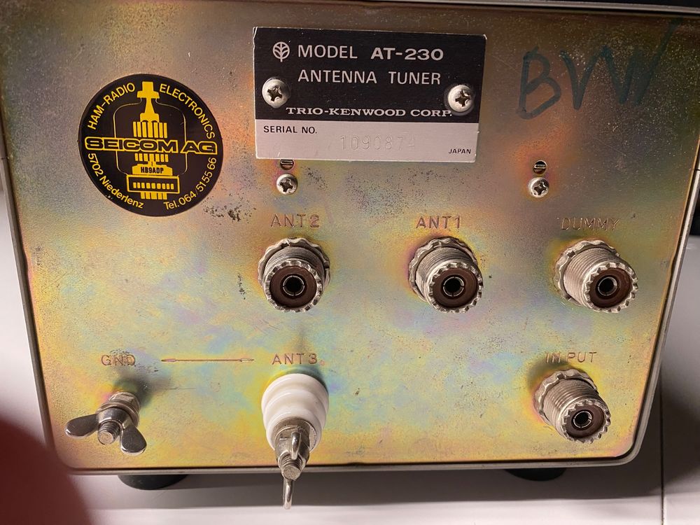 KENWOOD AT-230 ANTENNA TUNER (Gebraucht) in Langenthal für CHF 112 ...