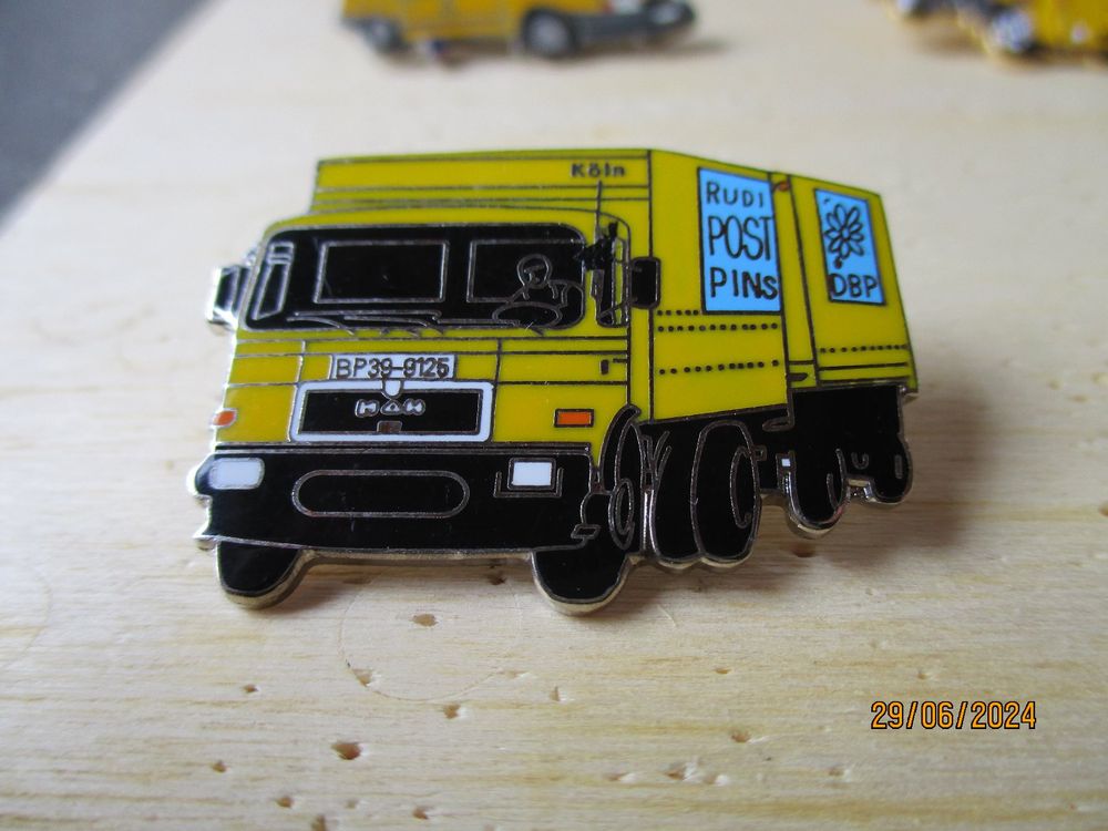 MAN Post PTT Truck LKW Rudi Post Pin RAR (Neu (gemäss Beschreibung)) in Felsberg für CHF 0.7 ...
