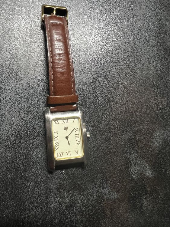 Vintage Lip Tank Uhr (Gebraucht) in Wettingen für CHF 20 – mit ...