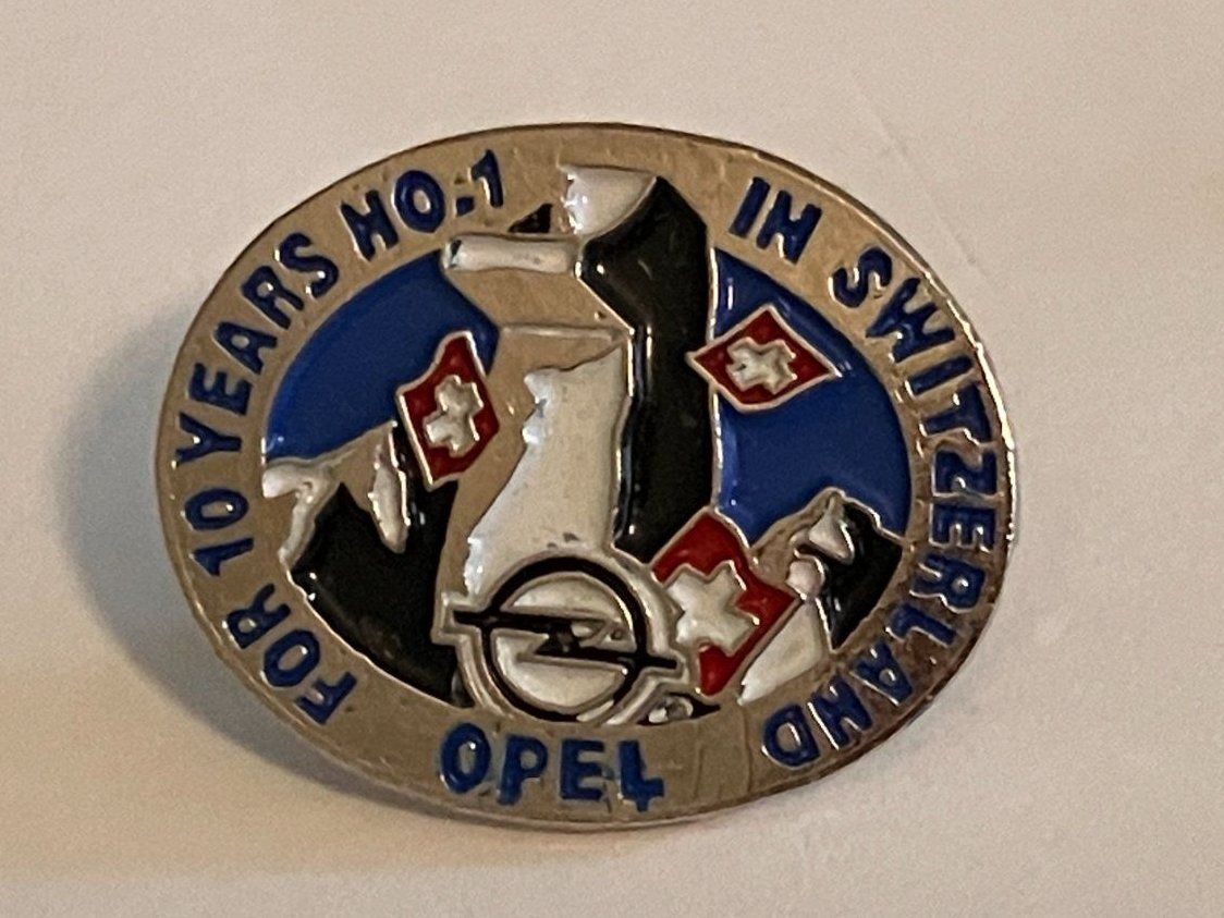 1 Pin Opel - for 10 Years No1 in Switzerland (Gebraucht) in Basel für ...